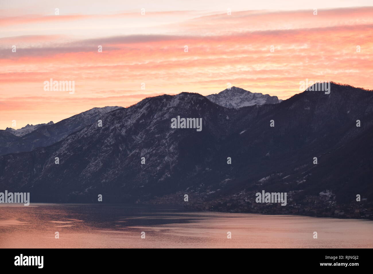 Sunrise over Lake Como Italy, Winter 2019 Stock Photo - Alamy