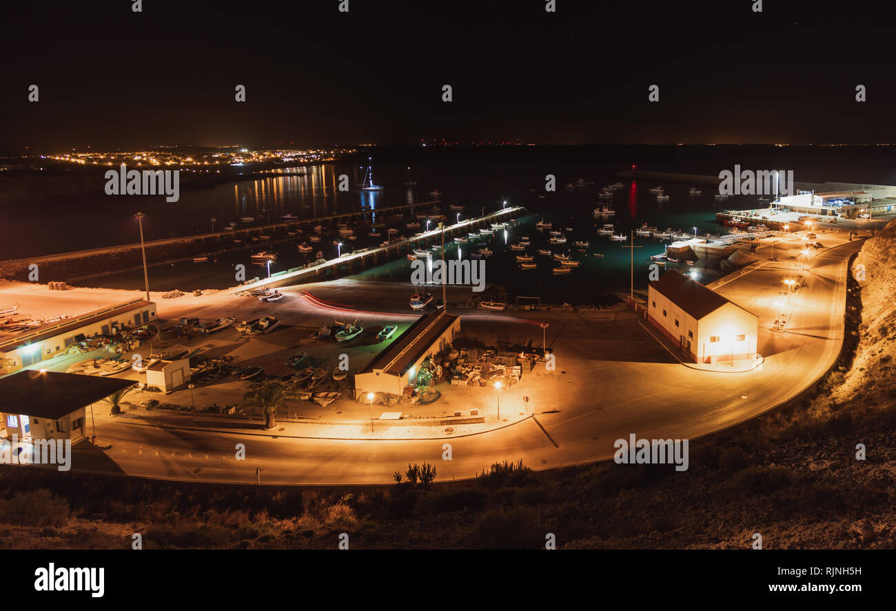 dock at work during the night Stock Photo - Alamy