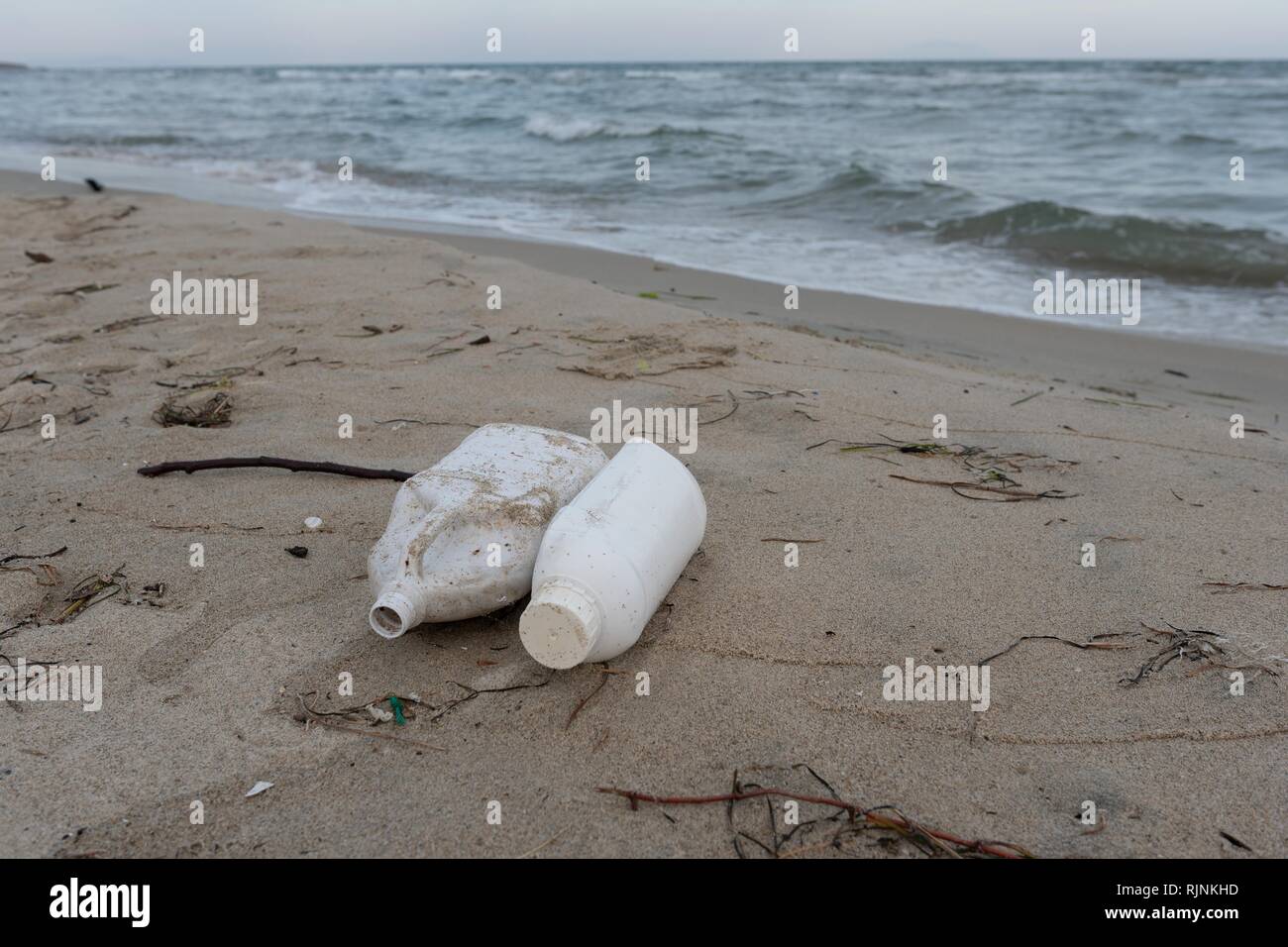 Pollution of beaches with plastic Stock Photo - Alamy