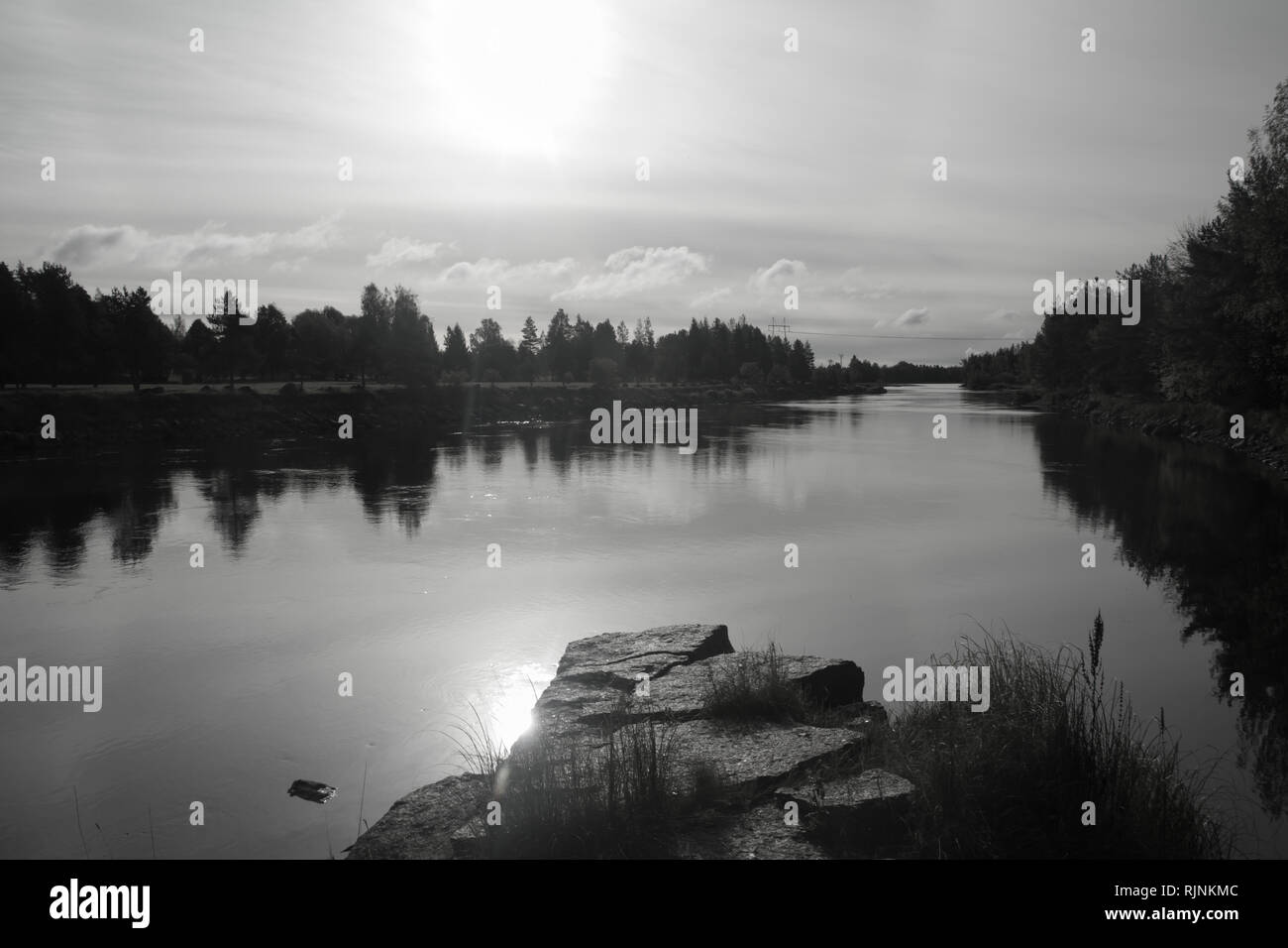 Autumn landscape of Kymijoki river waters in Finland, Kymenlaakso ...