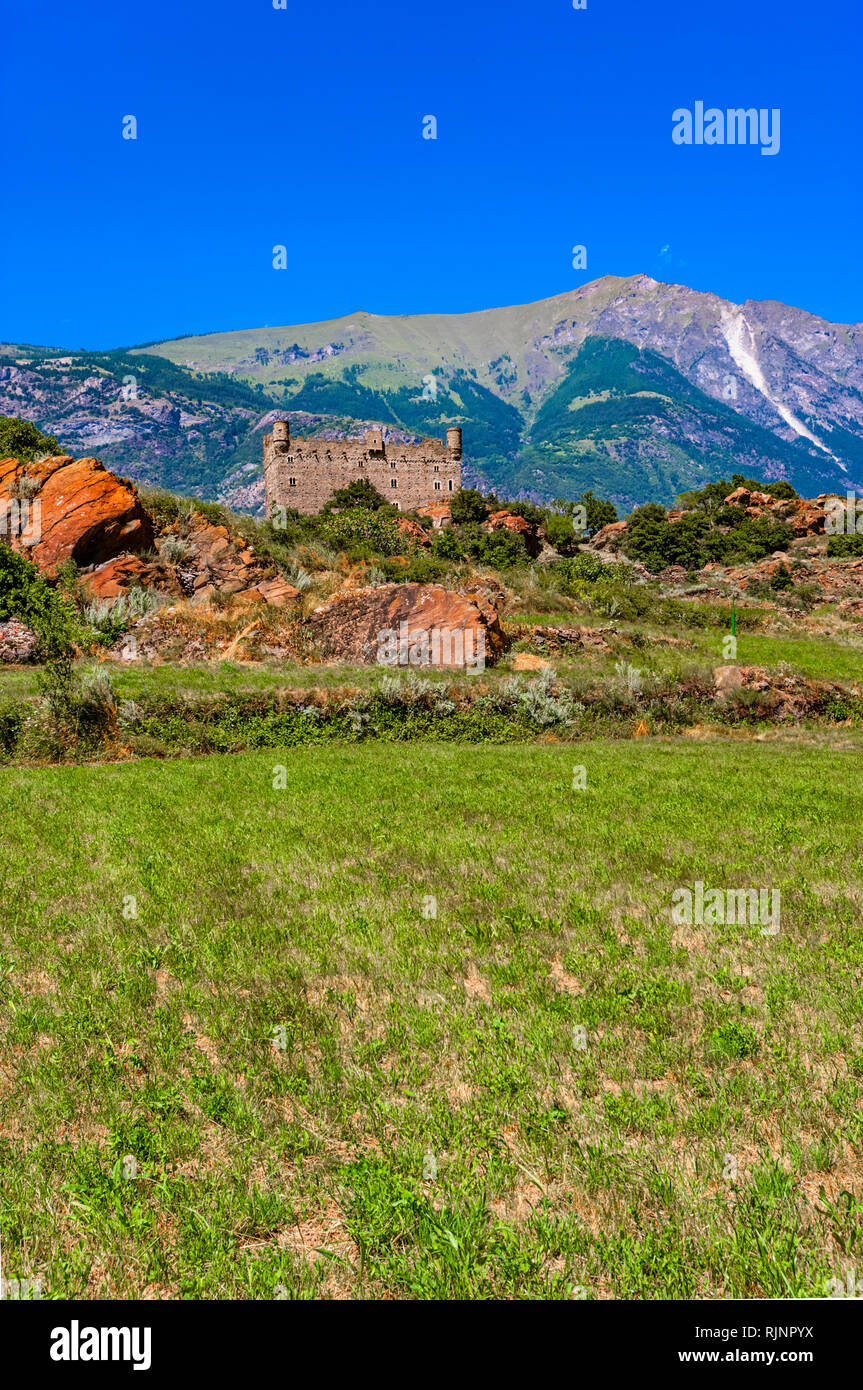 Ussel castle hi-res stock photography and images - Alamy