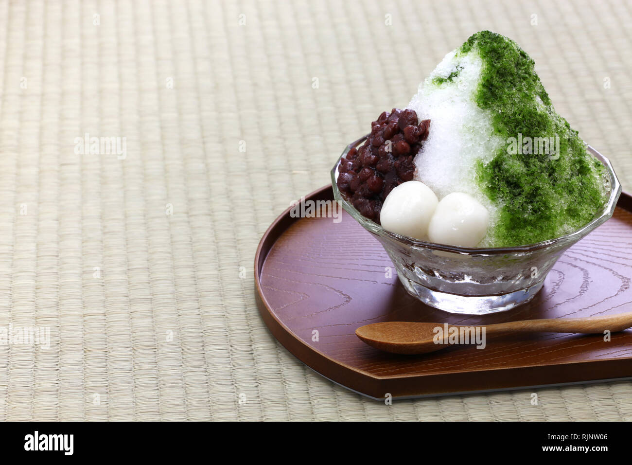 ujikintoki kakigori, japanese shaved ice with matcha green tea syrup ...