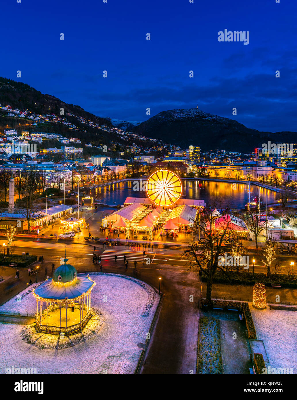 Julemarked christmas market hi-res stock photography and images - Alamy