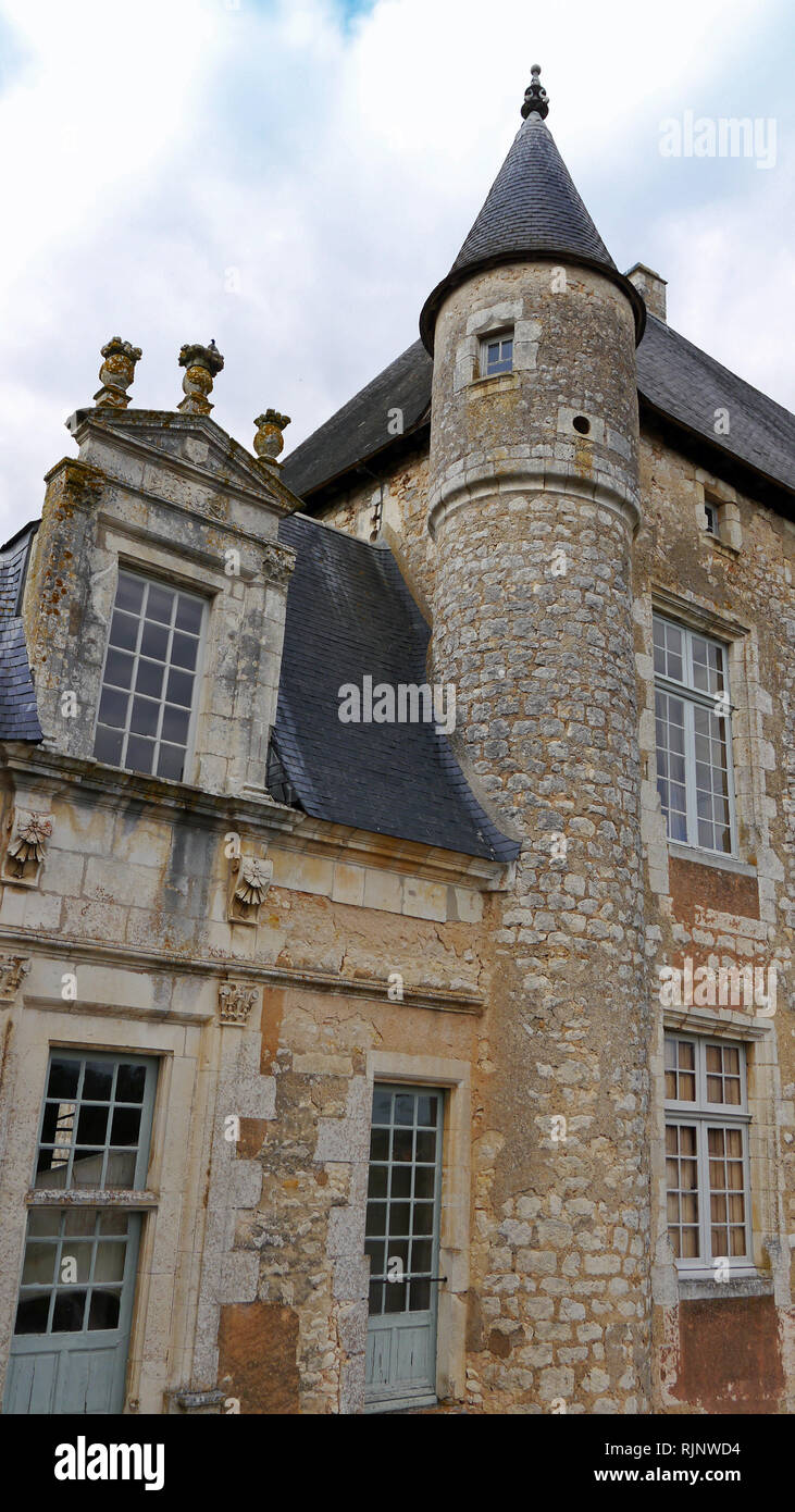 Chateau de Touffou. Bonnes, France Stock Photo - Alamy