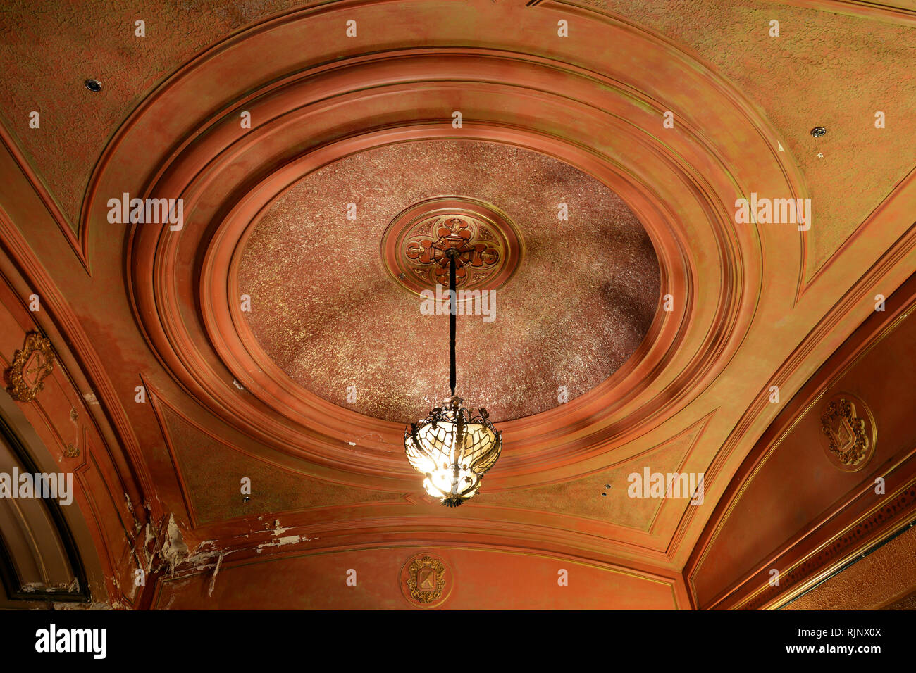 The paramount theater inside hi-res stock photography and images - Alamy