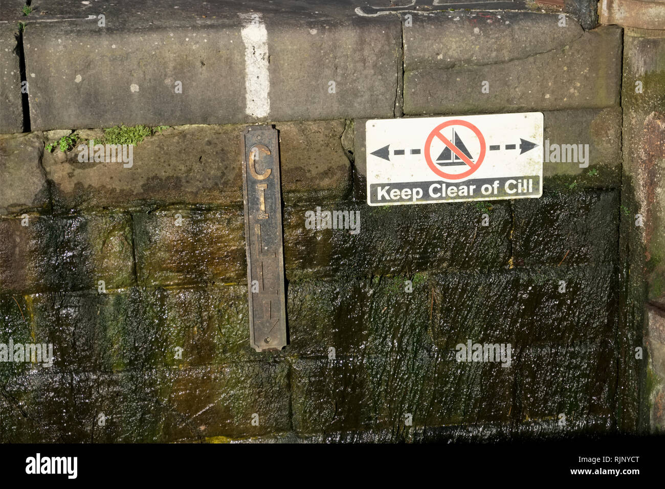 Cill warning hi-res stock photography and images - Alamy