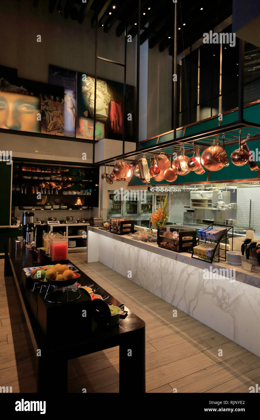 The Albert restaurant in Hotel EMC2 Autograph Collection in Chicago ...