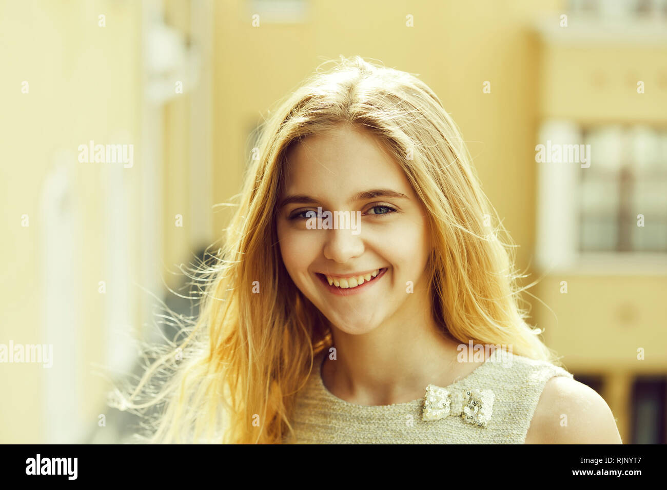 Happy pretty girl with cute smile Stock Photo - Alamy