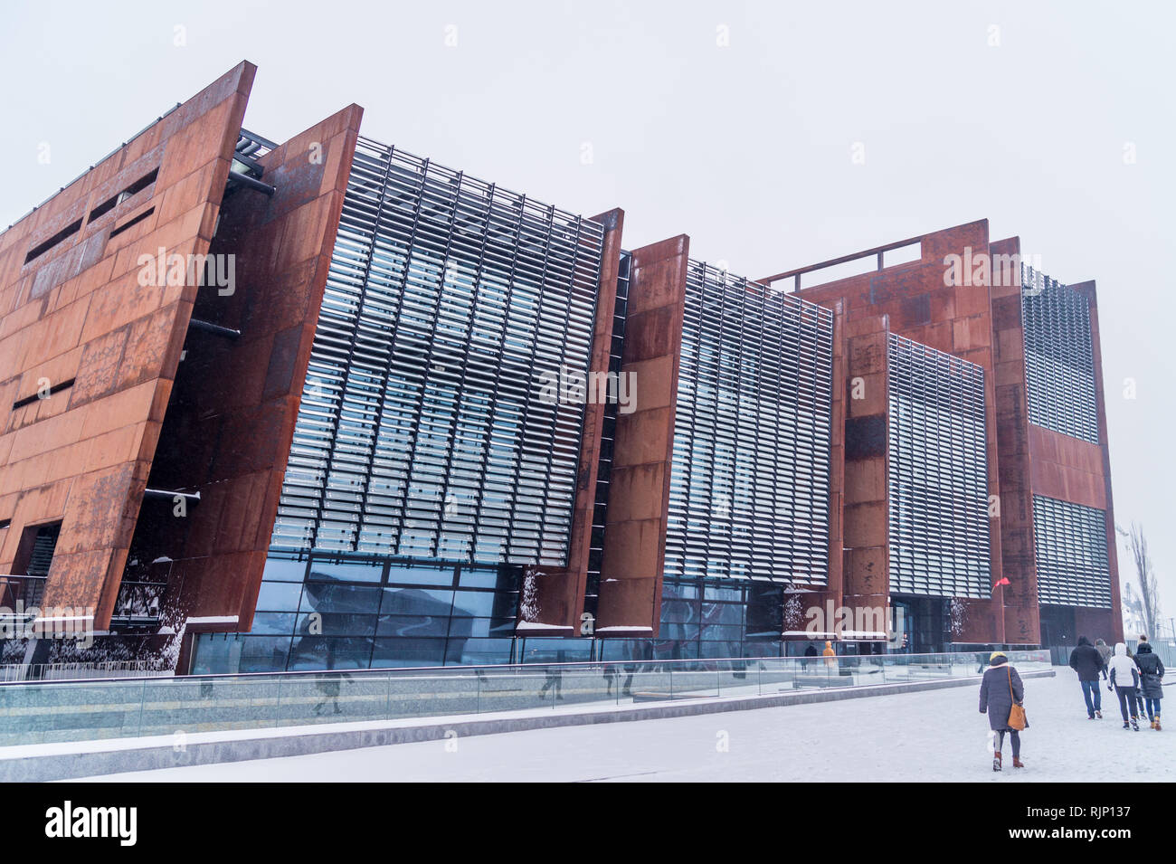 European Solidarity Centre museum, Plac Solidarności, by FORT ...
