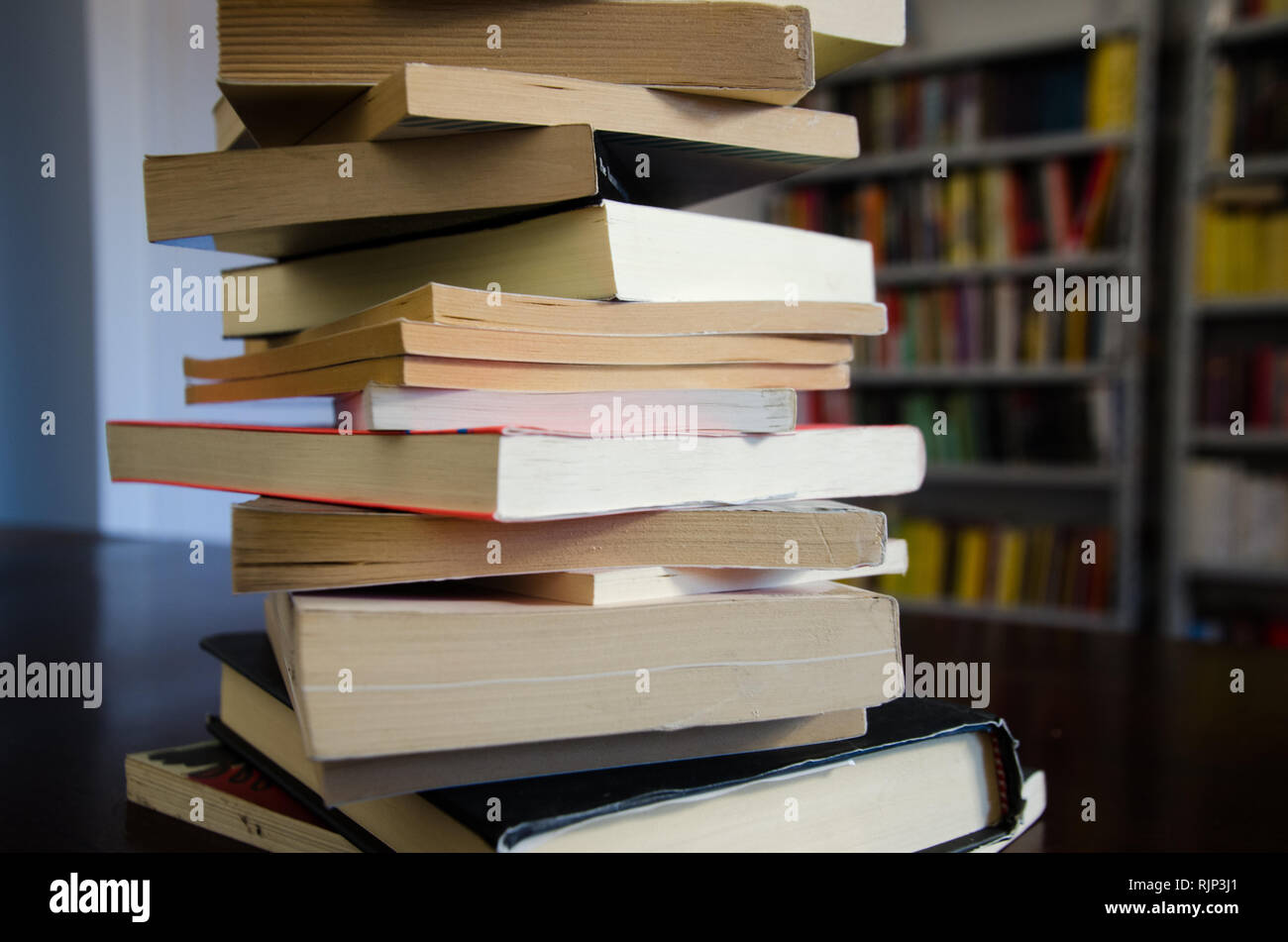 Room title page front hi-res stock photography and images - Alamy