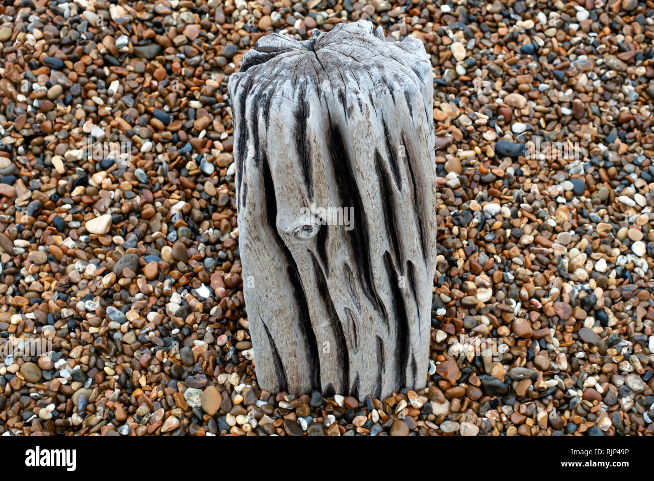 Eroded groyne hi-res stock photography and images - Alamy