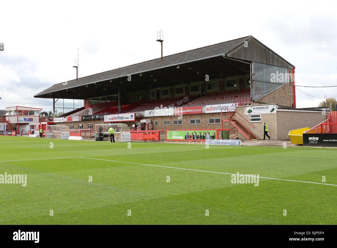 Swindon Town Fc High Resolution Stock Photography and Images - Alamy