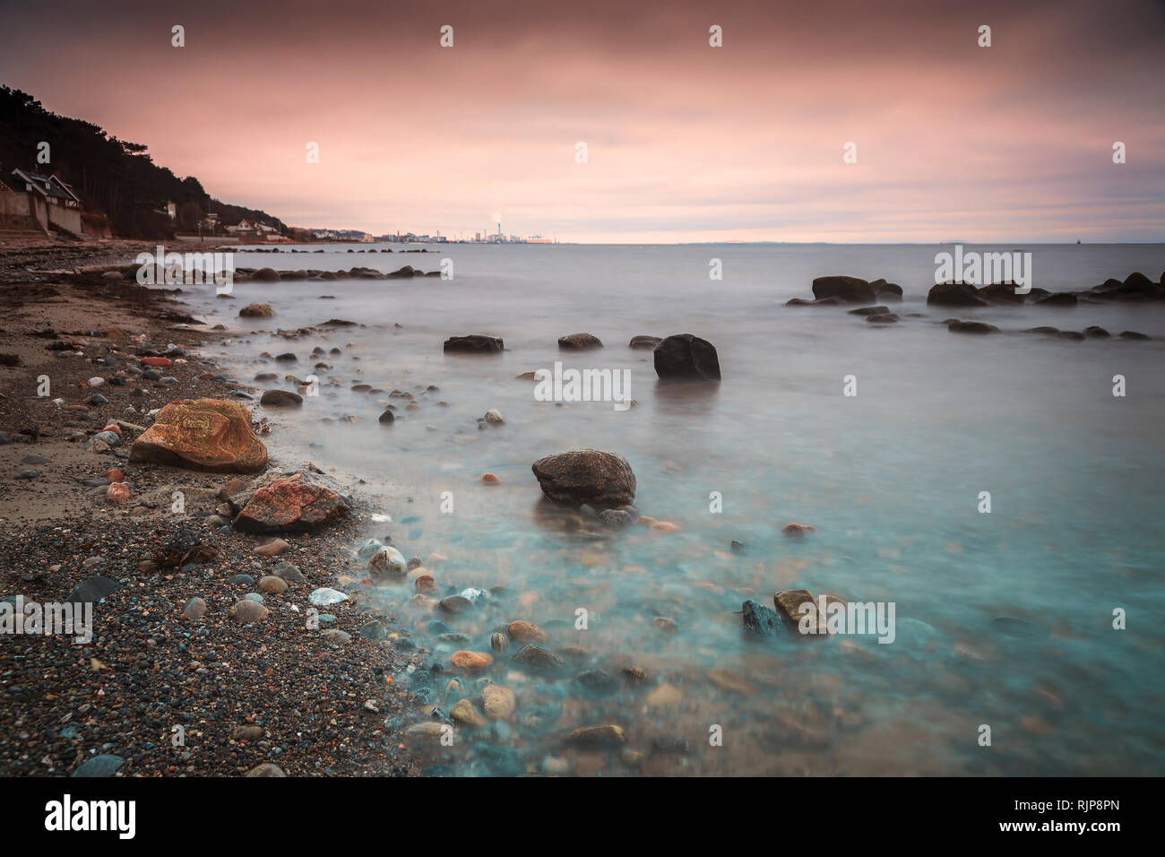 Pebbled beach in Larod, Helsingborg, Sweden Stock Photo - Alamy
