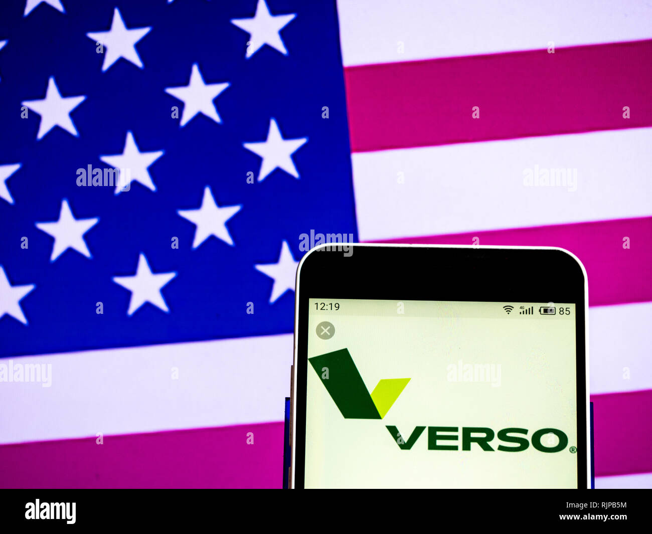 Verso paper mill hi-res stock photography and images - Alamy