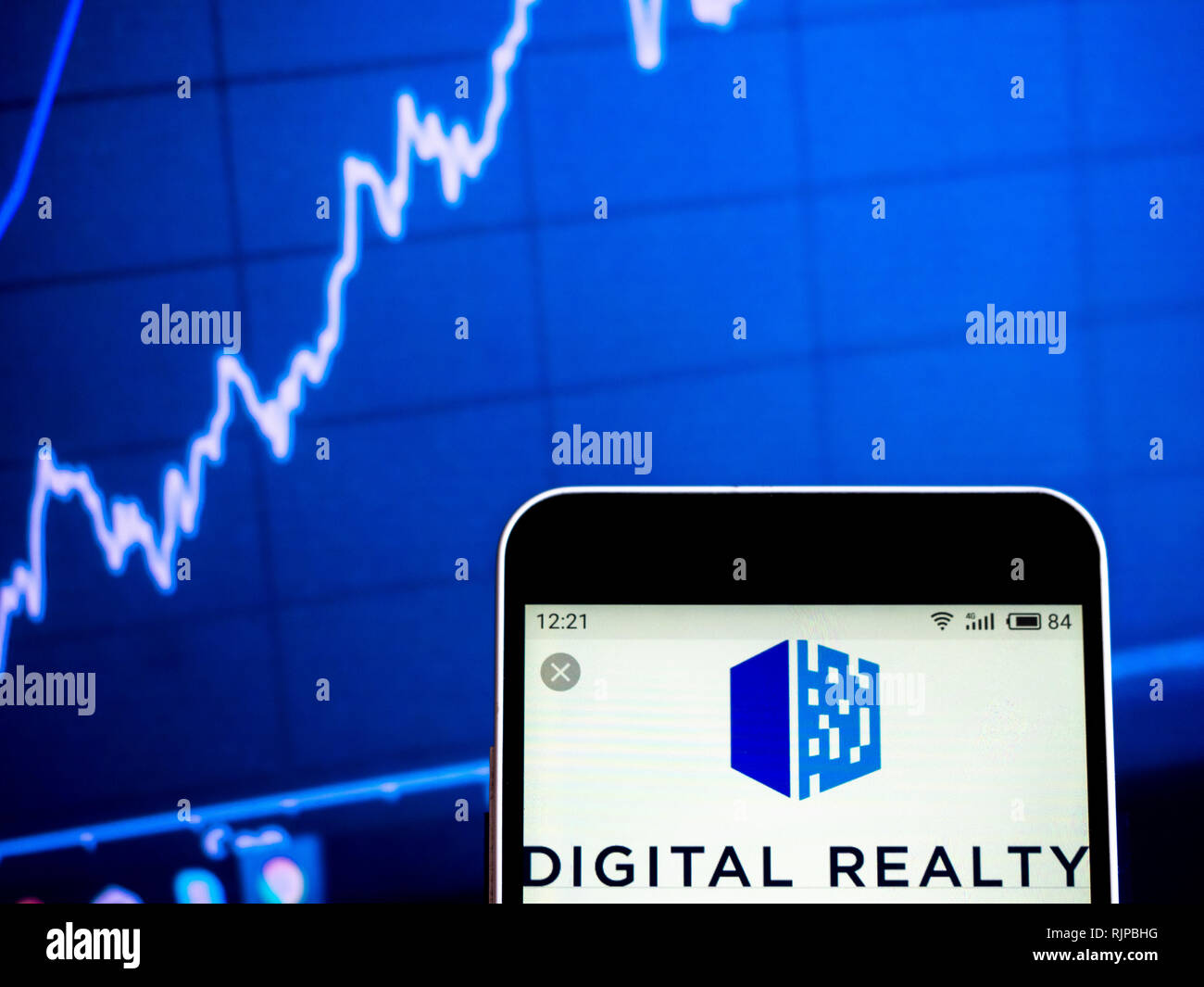 Digital realty logo hi-res stock photography and images - Alamy