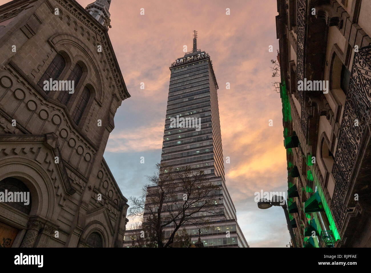 Latin american tower mexico city hi-res stock photography and images - Alamy