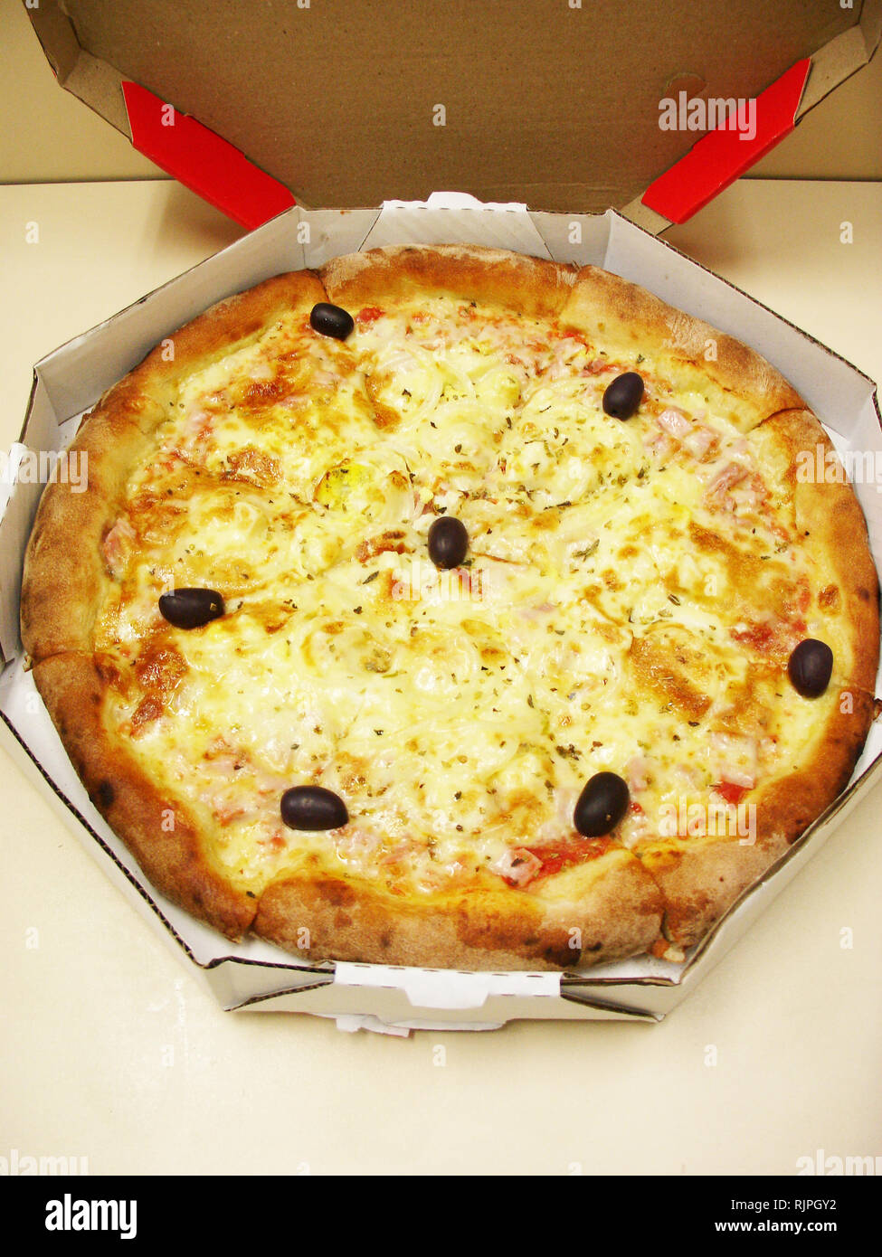 Portuguese Pizza in box, São Paulo, Brazil Stock Photo - Alamy