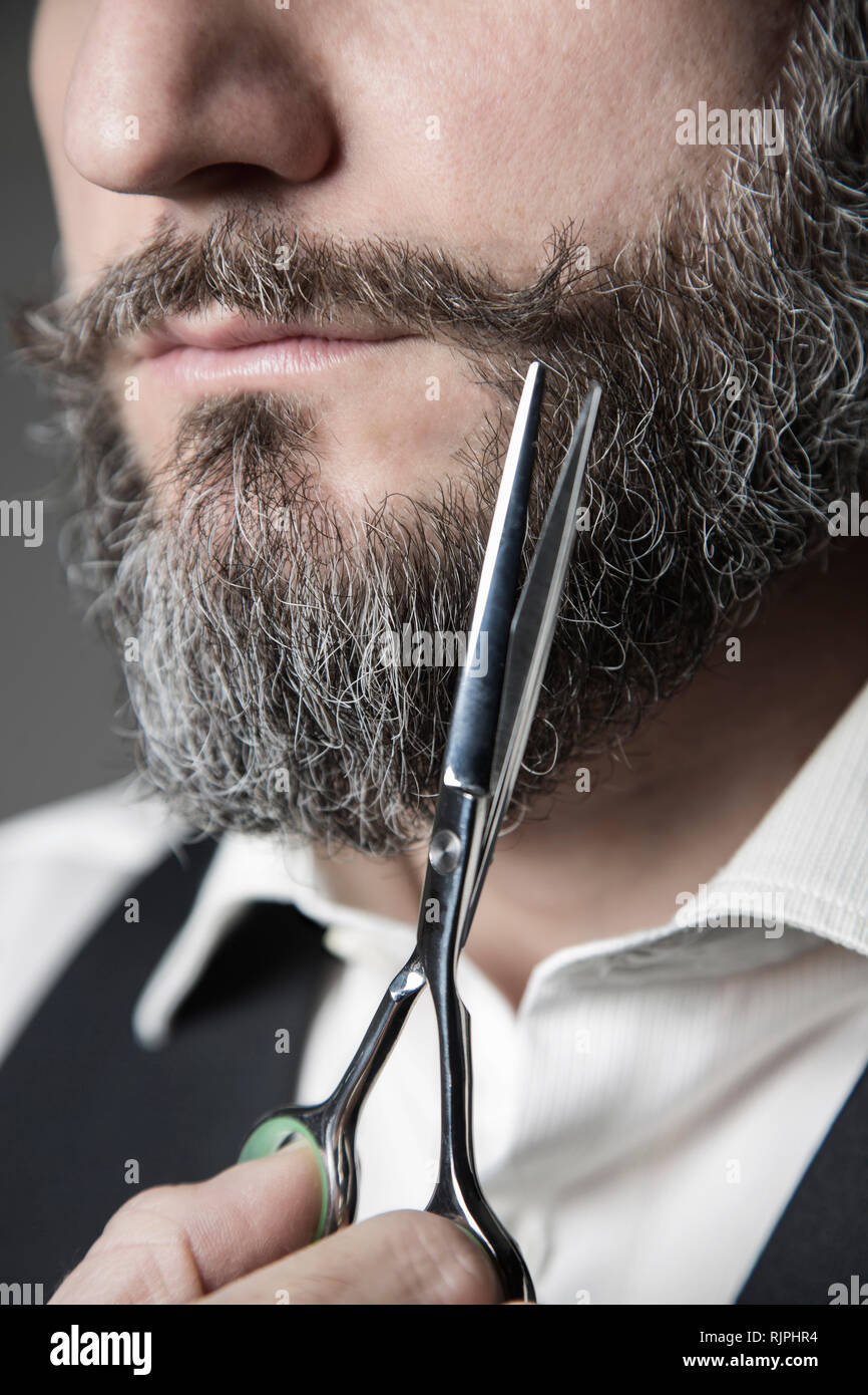 Barber scissors hi-res stock photography and images - Alamy
