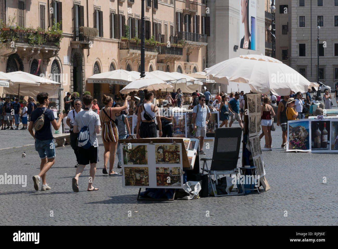 Piazza navona photos hi-res stock photography and images - Alamy