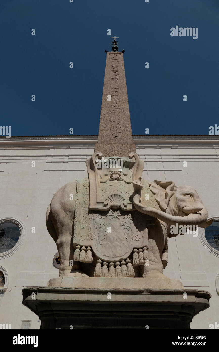 Obelisco della minerva, elephant with obelisk on piazza della minerva ...