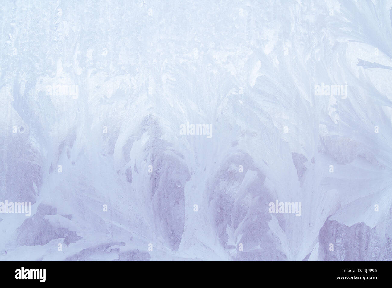 Frosty patterns on a frozen ice box in the early morning Stock Photo ...