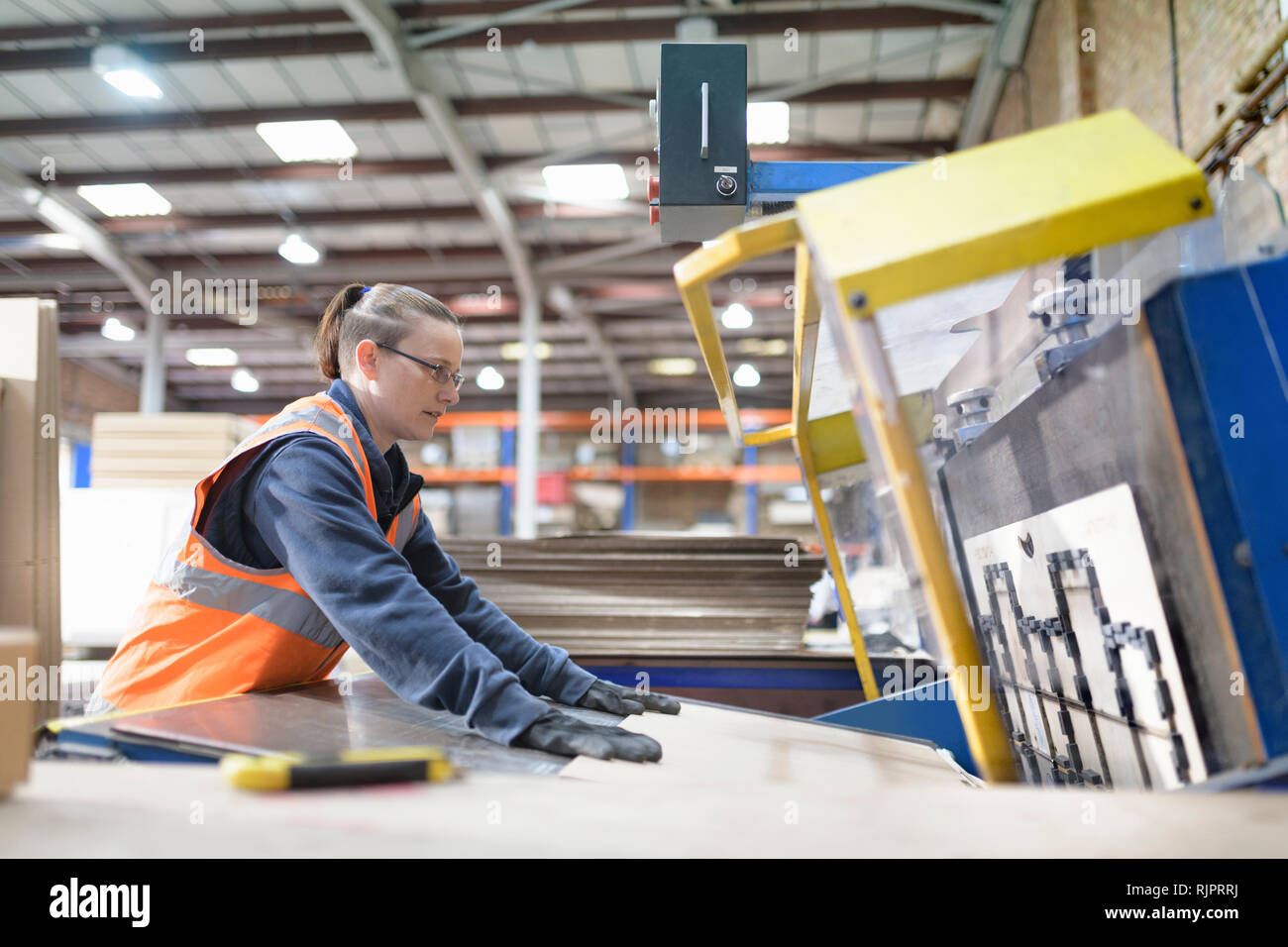 Cutting box hi-res stock photography and images - Alamy