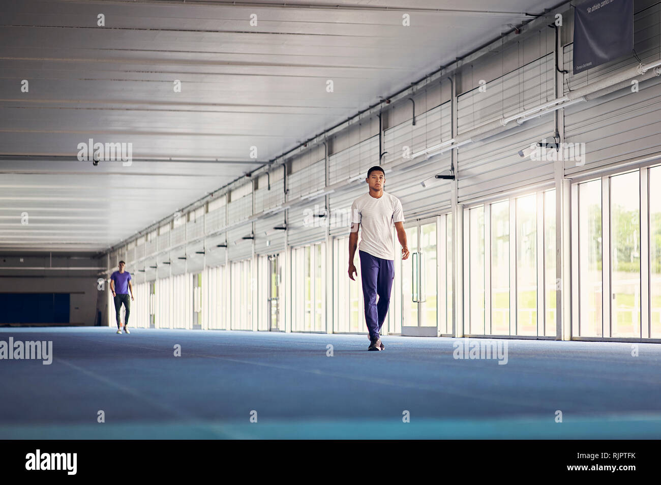 Training indoor hi-res stock photography and images - Alamy