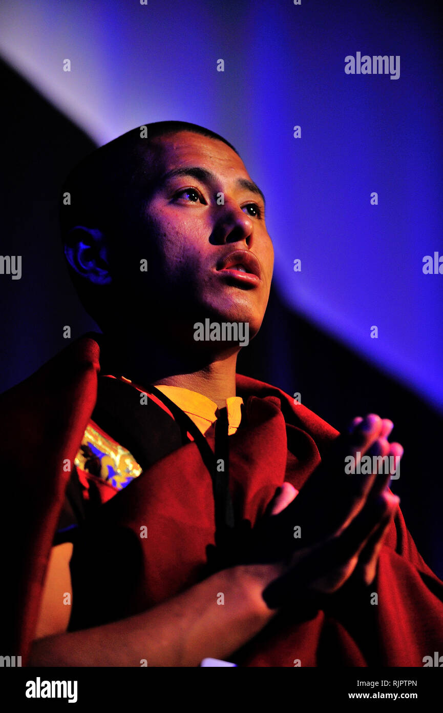 monk, monks, Buddhist, prayer, meditation, concentration, spirituality ...