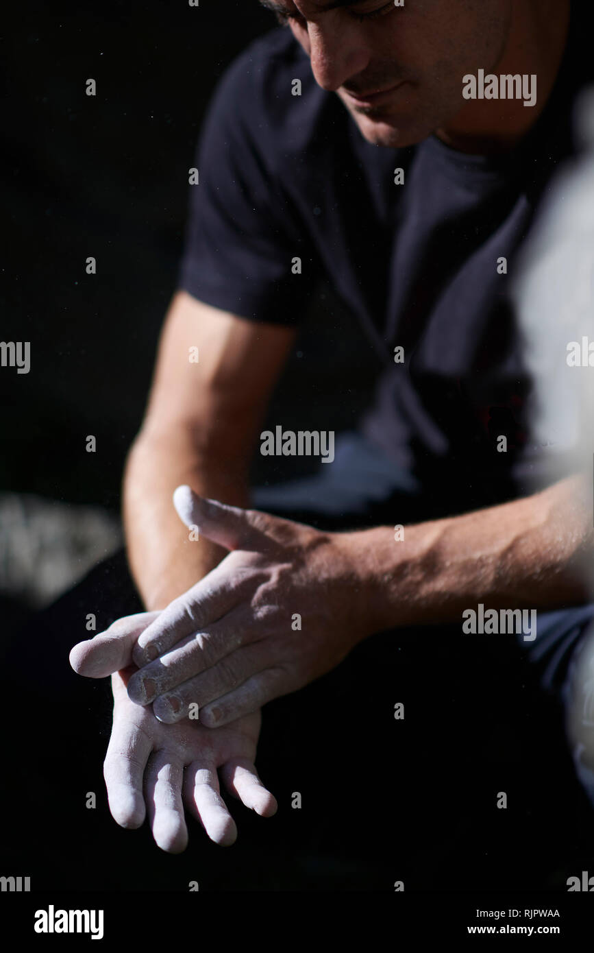 Rock powder hi-res stock photography and images - Alamy