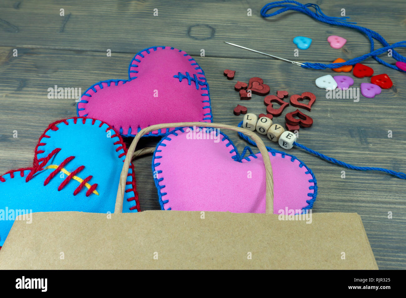 Broken paper bag hi-res stock photography and images - Alamy