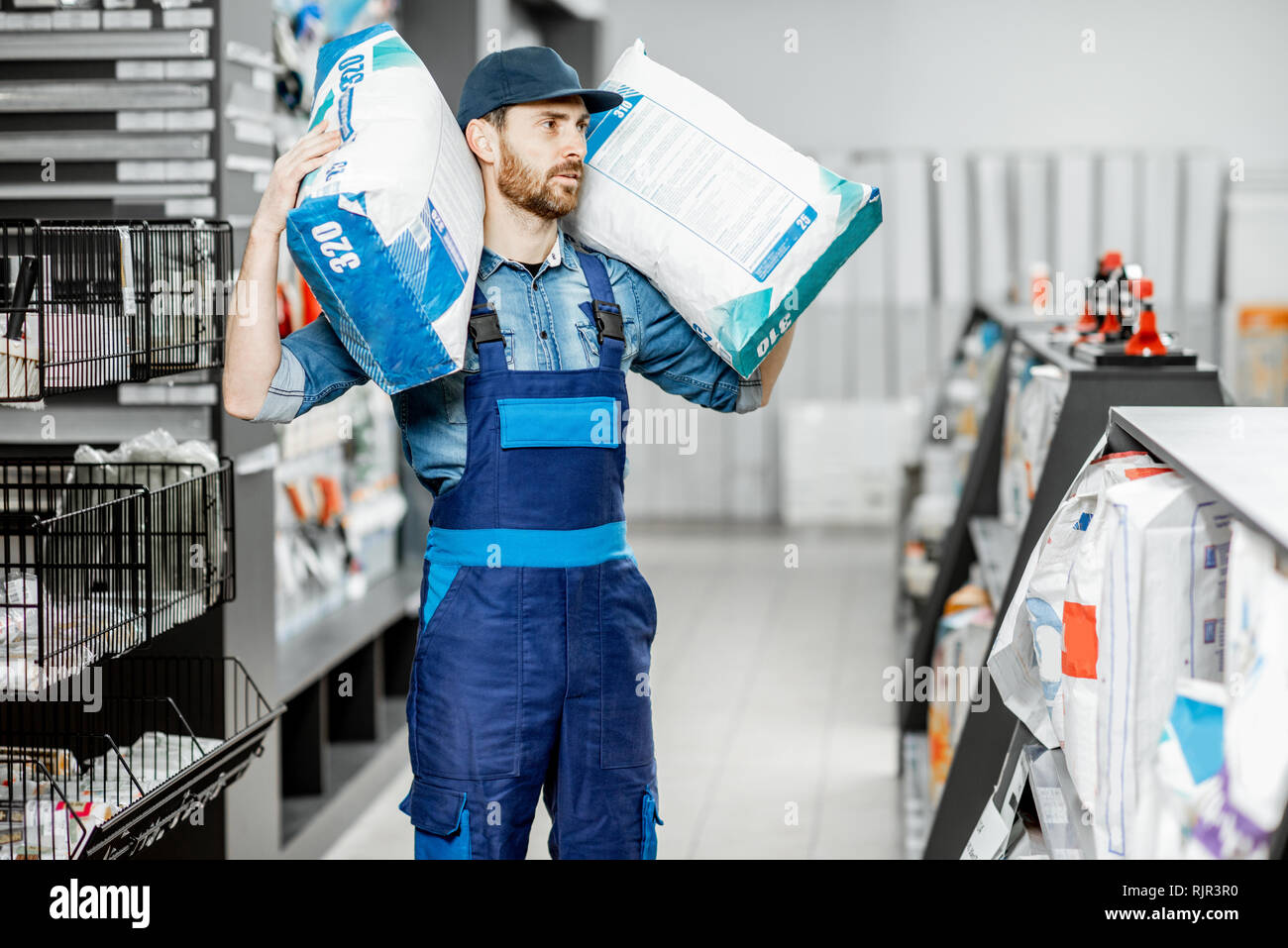 Construction materials store hi-res stock photography and images - Alamy