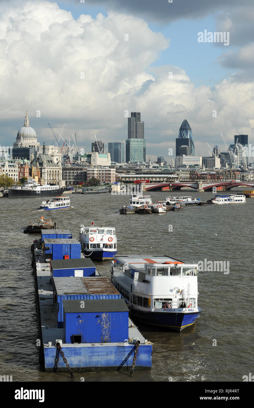 Victoria Embankment, HMS President, JP Morgan, City of London, Baroque ...
