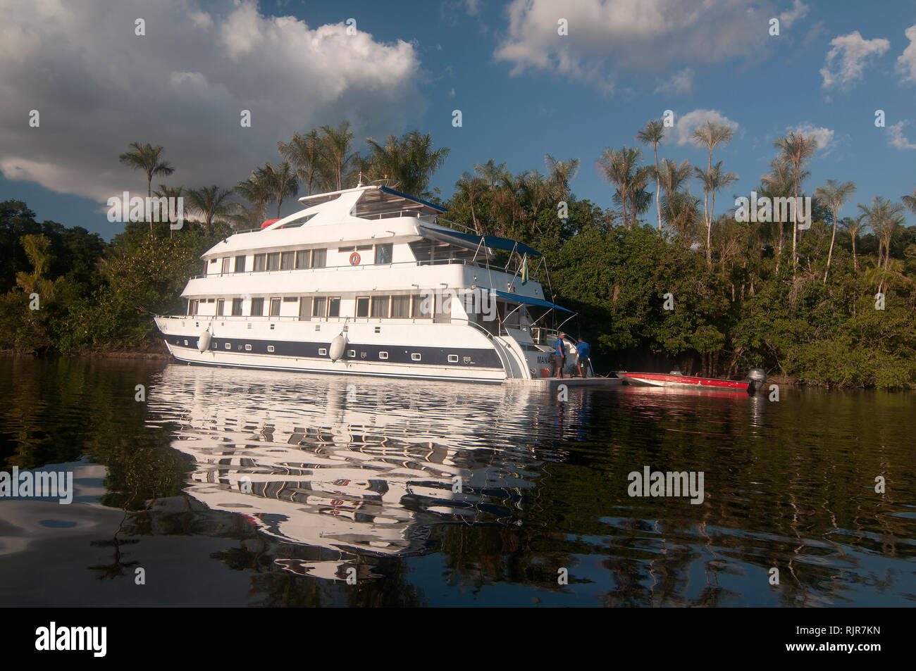 An Amazon luxury yacht "mothership" tows bass boats behind it to the ...