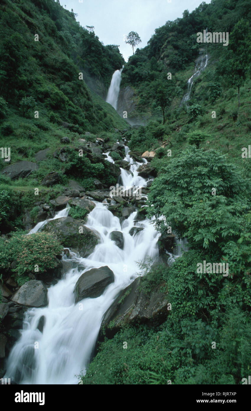 Yuksom india hi-res stock photography and images - Alamy