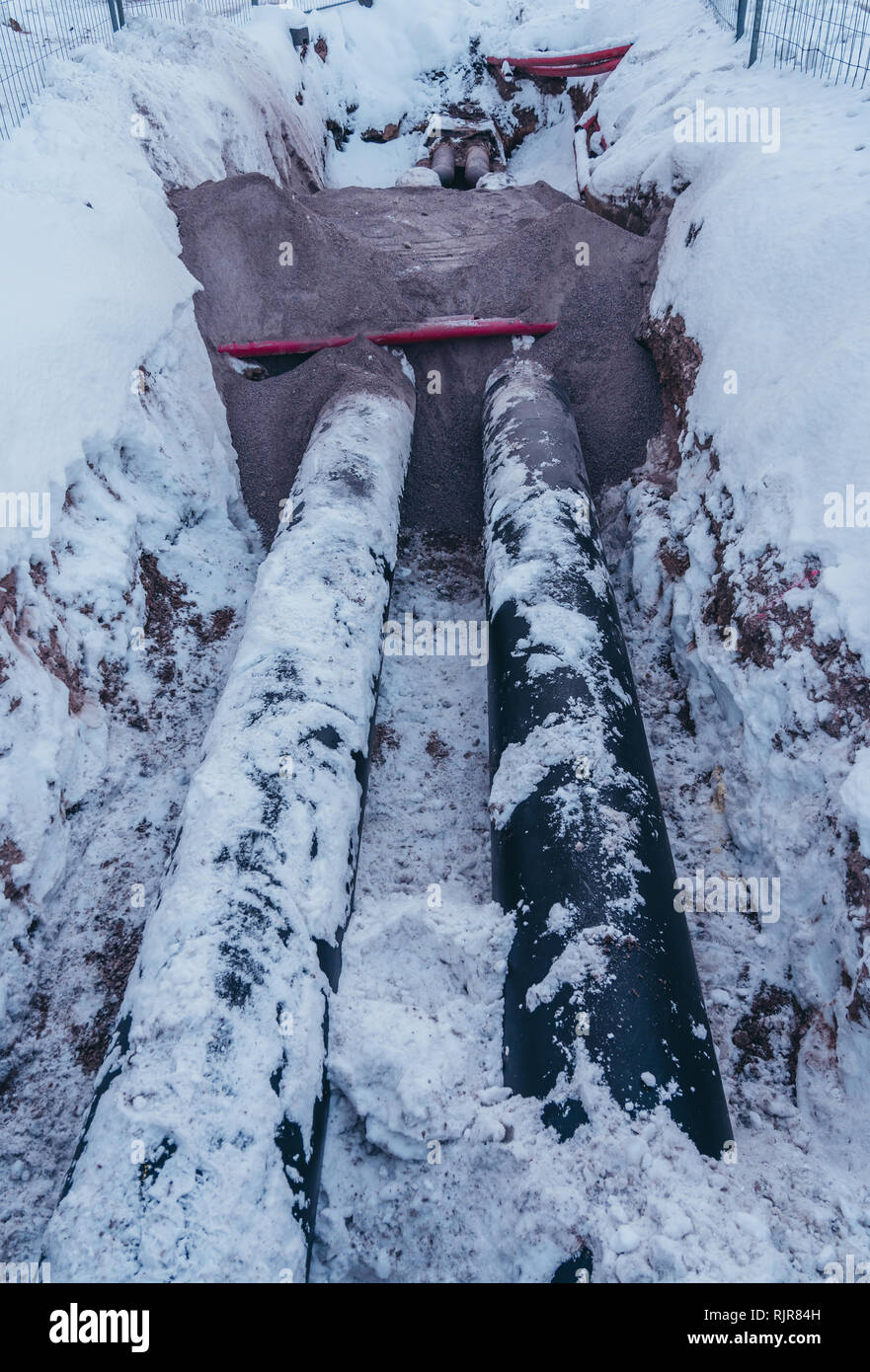 Trench snow hi-res stock photography and images - Alamy
