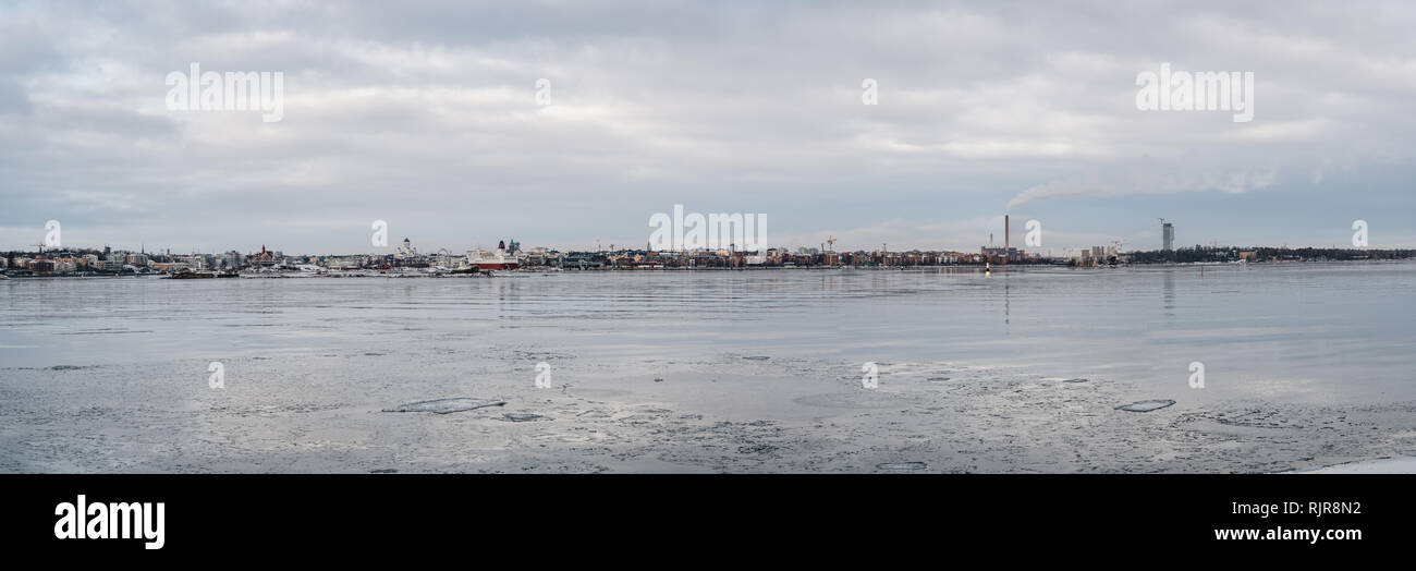 Helsinki cathedral harbour winter hi-res stock photography and images ...