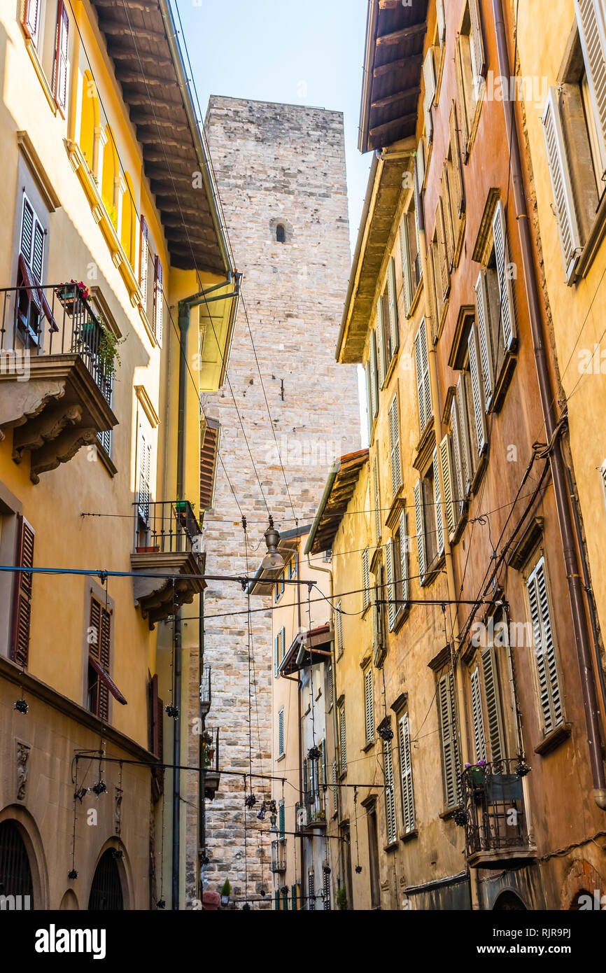 Beautiful Old narrow street of small medieval city Citta Alta ...