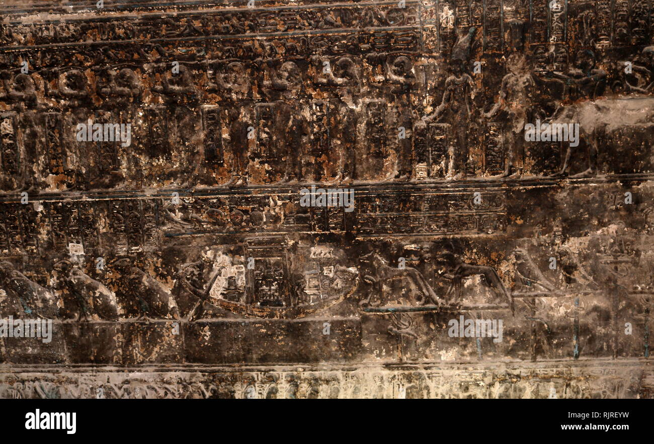 Dendera temple osiris hi-res stock photography and images - Alamy
