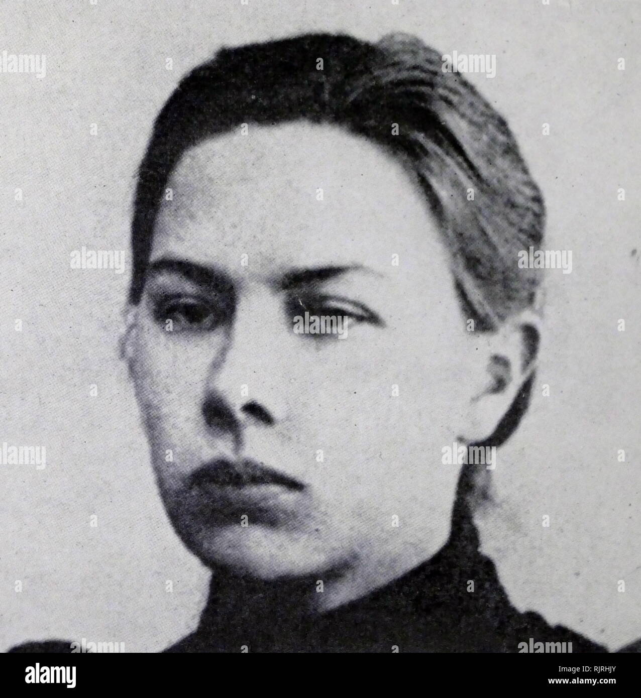 Vladimir lenin his wife nadezhda krupskaya hi-res stock photography and ...