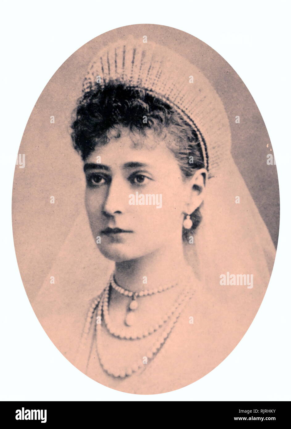 Tsarina alexandra of russia hi-res stock photography and images - Alamy