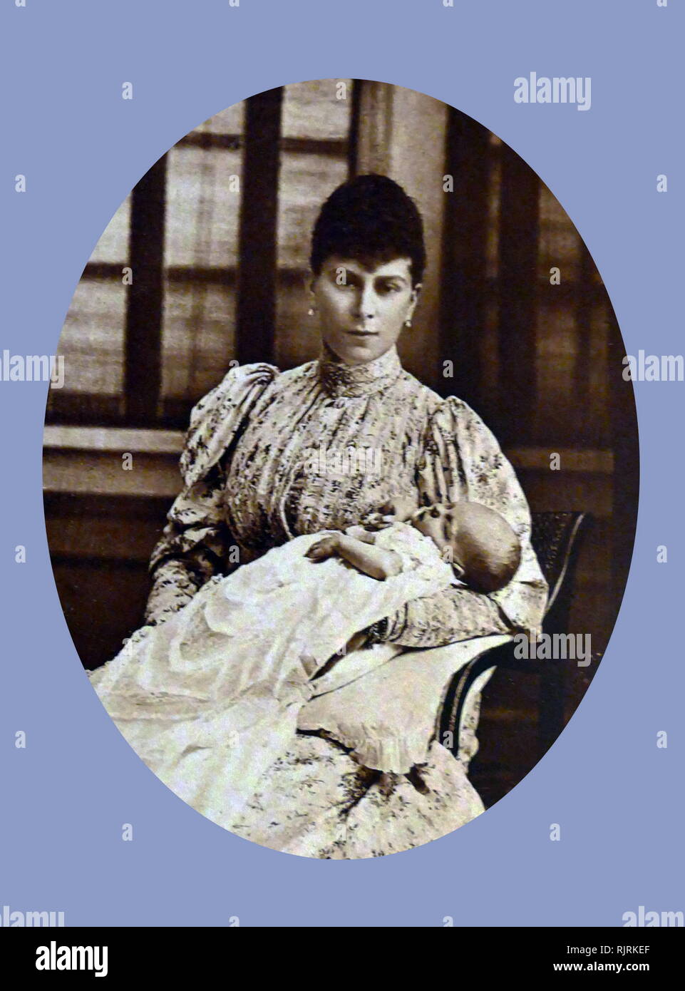 Queen mary of teck hi-res stock photography and images - Alamy