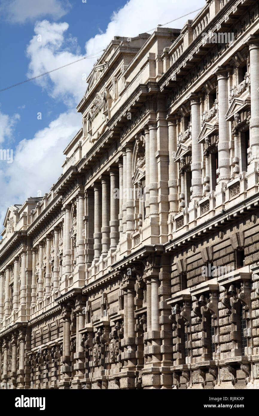 Rome, Italy. Palace of Justice (Palazzo di Giustizia) - courthouse ...