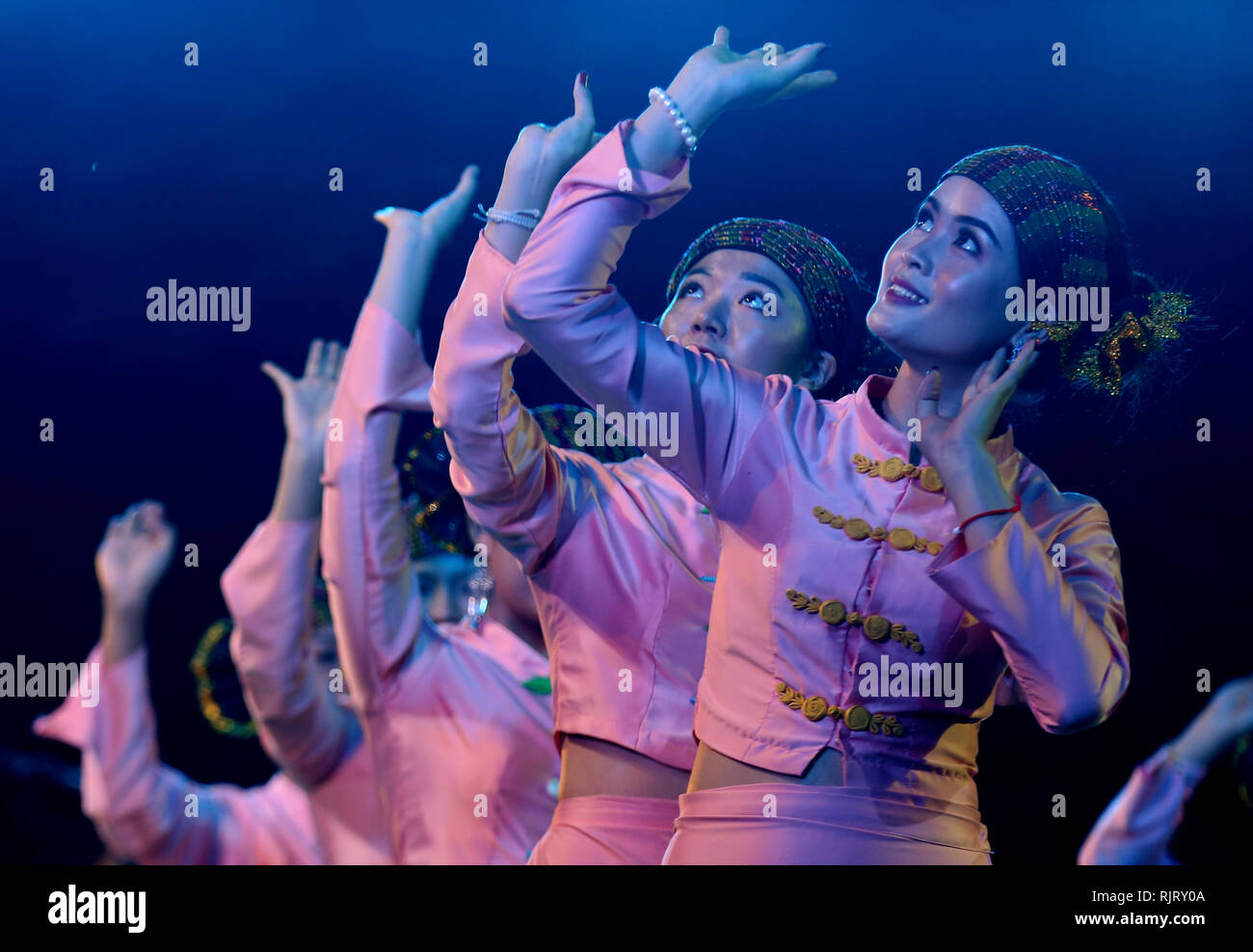 Anniversary of shan state day hi-res stock photography and images - Alamy