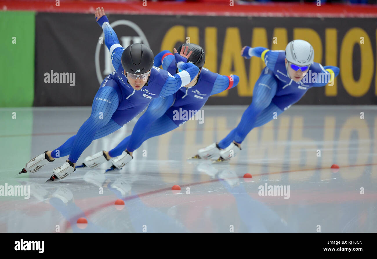 Team sprint men hi-res stock photography and images - Alamy