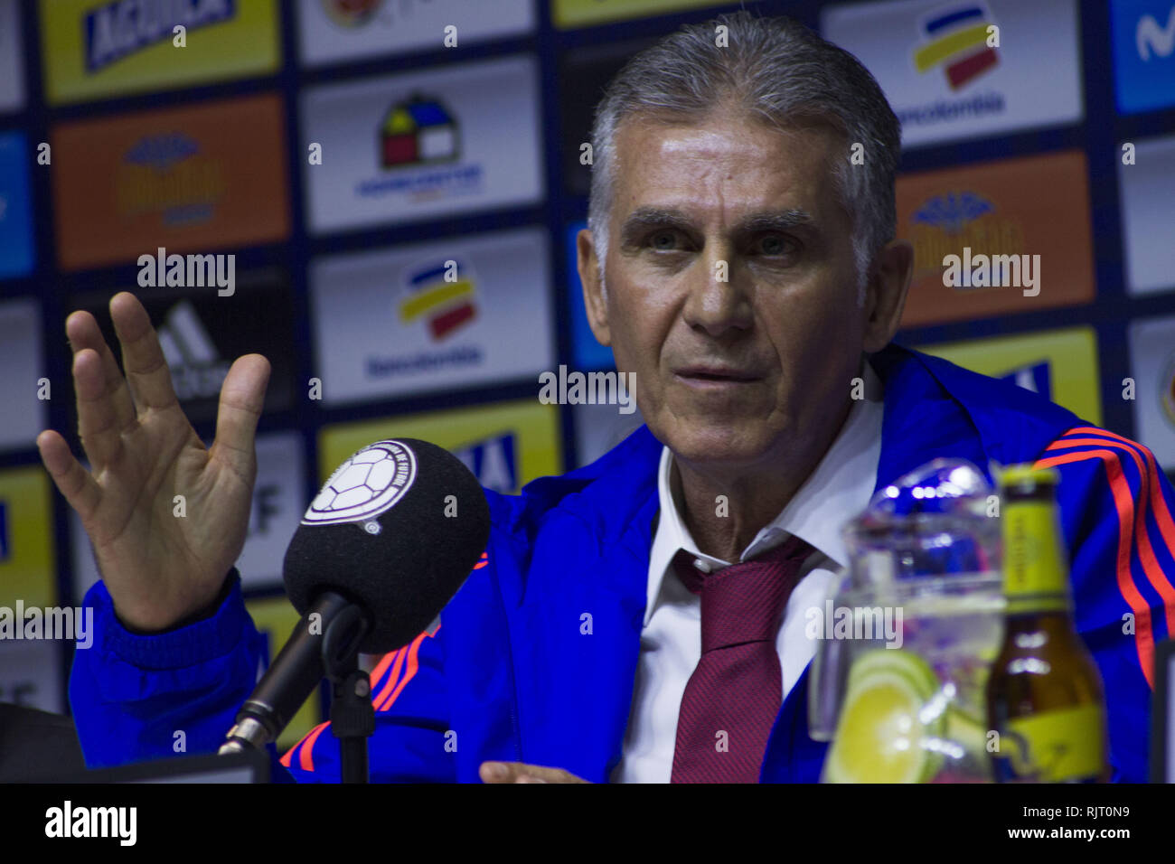 6518 7 hi-res stock photography and images - Alamy