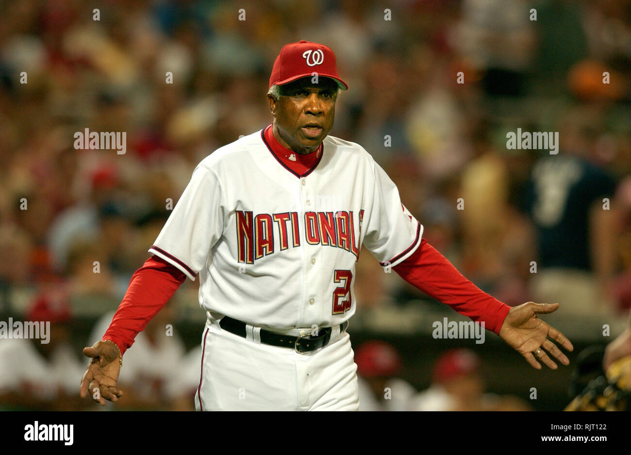 Frank robinson baseball hi-res stock photography and images - Alamy