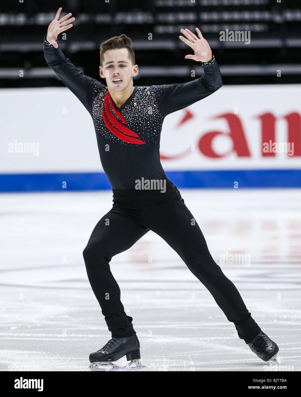 Los Angeles, California, USA. 7th Feb, 2019. Andrew Dodds of Australia ...