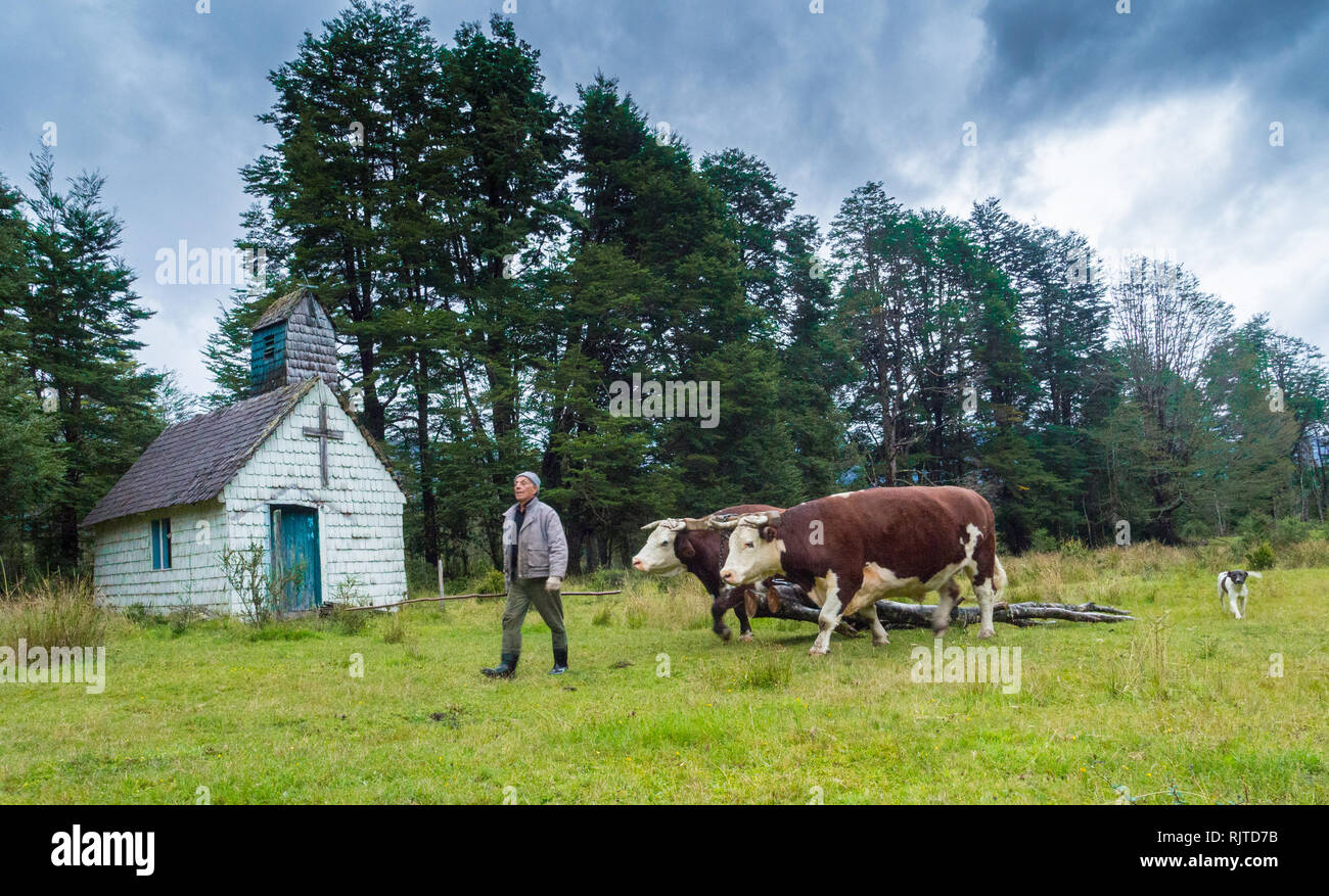 Old time farming community in Patagonia Stock Photo - Alamy