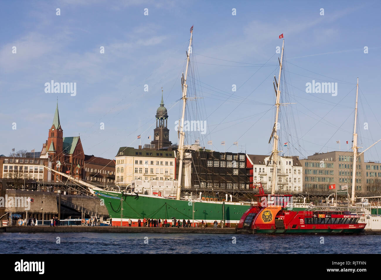 Historic rickmer rickmers hi-res stock photography and images - Alamy