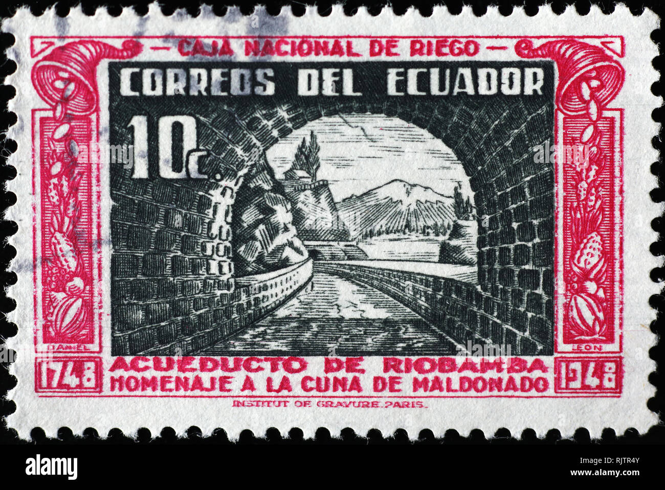 Ecuador postage stamp hi-res stock photography and images - Alamy
